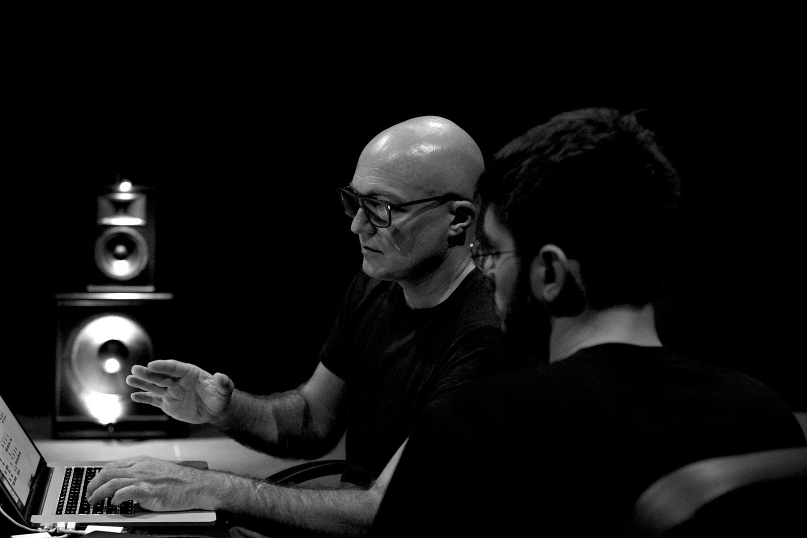 About Us – STRUCTURE VOID